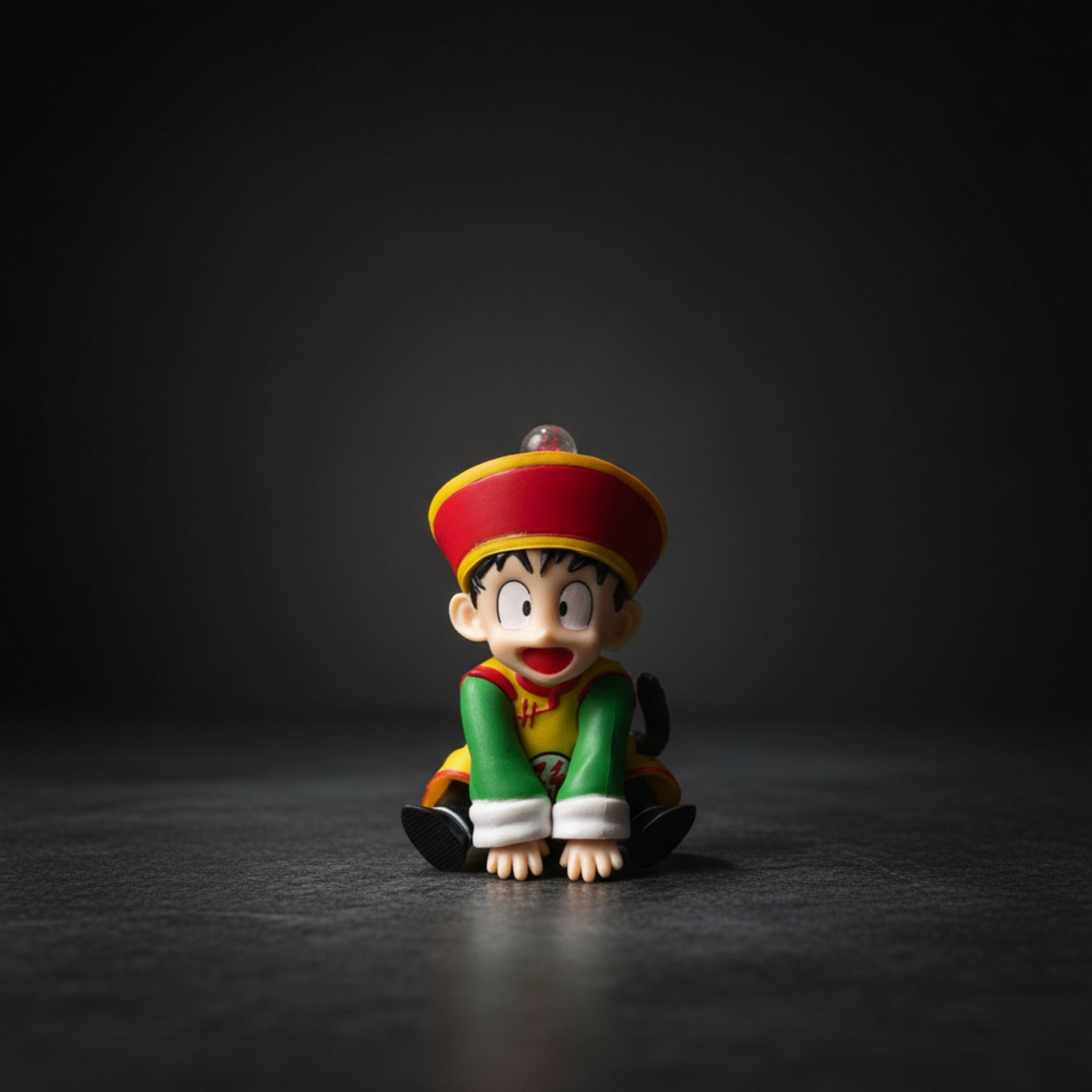 Kid Gohan Sitting Mini Figurine – Kaihama